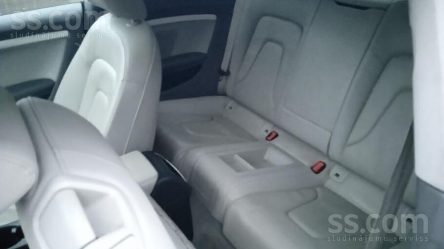 Zils Audi A5 2010 Rīga, ar dzinēja tilpumu 2.00 L un nobraukumu 205 tūkst. km par 8690 €, foto 14 vietnē AUTOMOTO.COM.LV