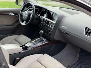 Zils Audi A5 2010 Viļņa, ar dzinēja tilpumu 0.00 L un nobraukumu 293 tūkst. km par 4900 €, foto 9 vietnē AUTOMOTO.COM.LV