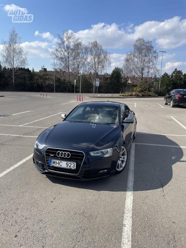 Zils Audi A5 2012 Viļņa, ar dzinēja tilpumu 2.00 L un nobraukumu 194 tūkst. km par 8200 €, foto 2 vietnē AUTOMOTO.COM.LV