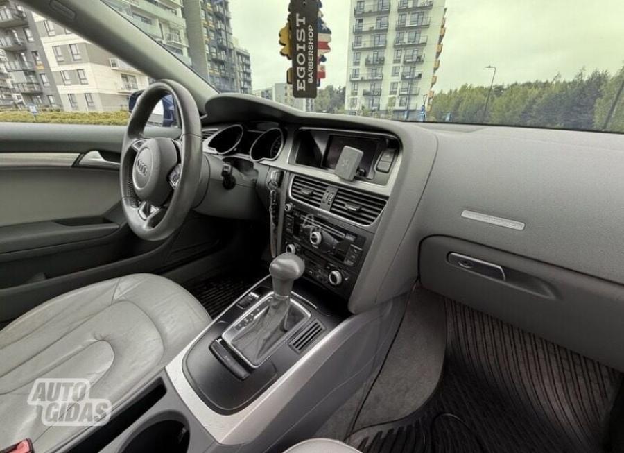 Blue Audi A5 2013 in Vilnius, with an engine capacity of 2.00 L and mileage of 199 thousand km for 9450 €, photo 10 on AUTOMOTO.COM.LV