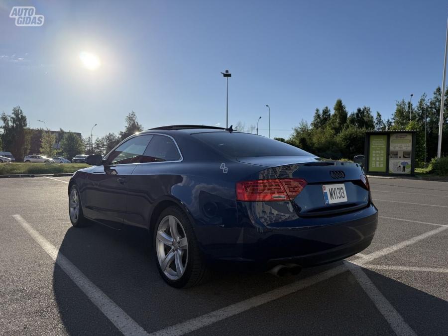Zils Audi A5 2013 Viļņa, ar dzinēja tilpumu 2.00 L un nobraukumu 199 tūkst. km par 8200 €, foto 7 vietnē AUTOMOTO.COM.LV