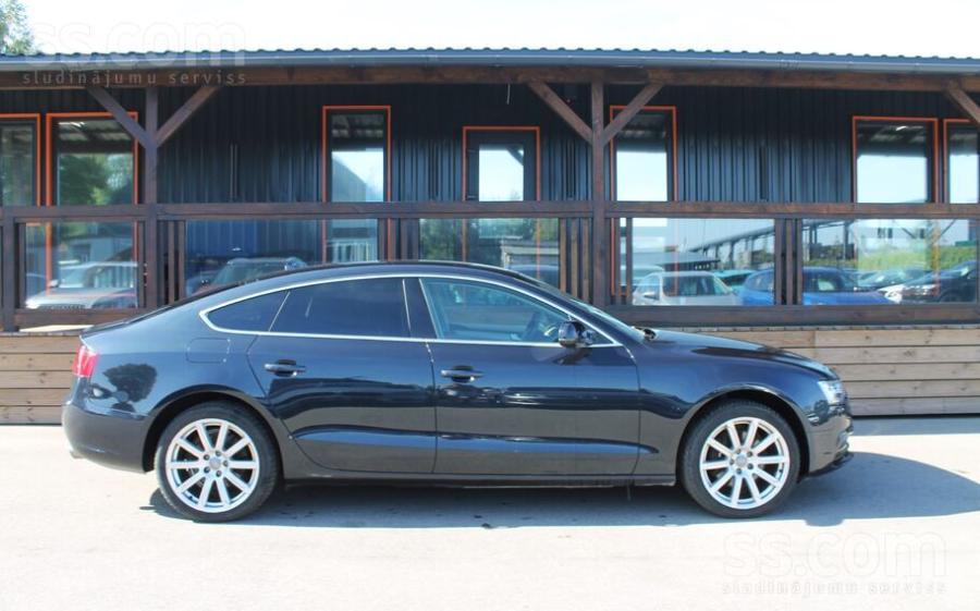 Blue Audi A5 2013 in Riga, with an engine capacity of 3.00 L and mileage of 0 thousand km for 9650 €, photo 9 on AUTOMOTO.COM.LV