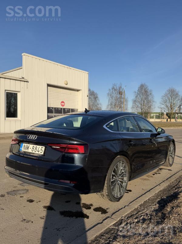 Blue Audi A5 2018 in Riga, with an engine capacity of 3.00 L and mileage of 106 thousand km for 27900 €, photo 4 on AUTOMOTO.COM.LV