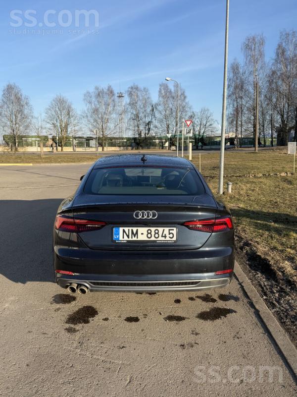 Zils Audi A5 2018 Rīga, ar dzinēja tilpumu 3.00 L un nobraukumu 107 tūkst. km par 24900 €, foto 2 vietnē AUTOMOTO.COM.LV