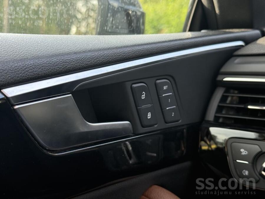 Blue Audi A5 2018 in Riga, with an engine capacity of 2.00 L and mileage of 143 thousand km for 19500 €, photo 14 on AUTOMOTO.COM.LV