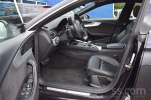 Blue Audi A5 2018 in Riga, with an engine capacity of 3.00 L and mileage of 108 thousand km for 24900 €, photo 4 on AUTOMOTO.COM.LV