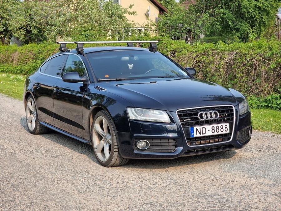 Blue Audi A5 2009 in Riga, with an engine capacity of 3.00 L and mileage of 279 thousand km for 25000 €, photo 3 on AUTOMOTO.COM.LV