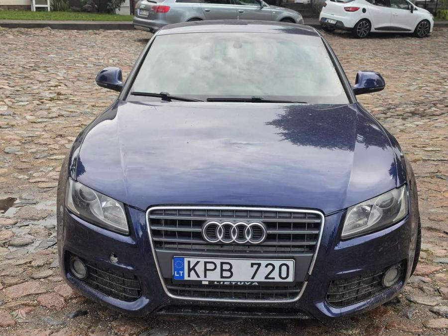 Blue Audi A5 2009 in Silute, with an engine capacity of 2.70 L and mileage of 350 thousand km for 2200 €, photo 3 on AUTOMOTO.COM.LV