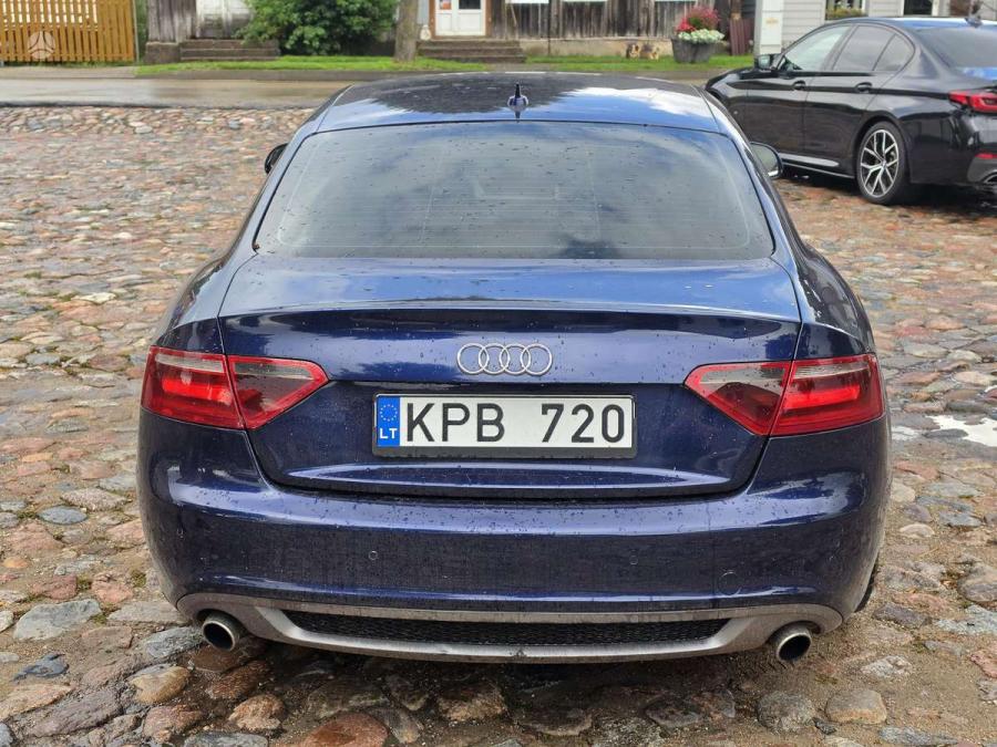 Blue Audi A5 2009 in Silute, with an engine capacity of 2.70 L and mileage of 350 thousand km for 2200 €, photo 4 on AUTOMOTO.COM.LV