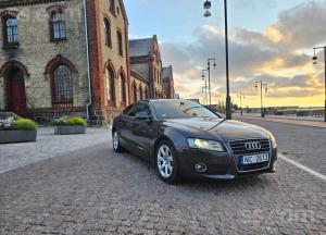 Zils Audi A5 2011 Ventspils, ar dzinēja tilpumu 2.70 L un nobraukumu 369 tūkst. km par 8100 €, foto 3 vietnē AUTOMOTO.COM.LV
