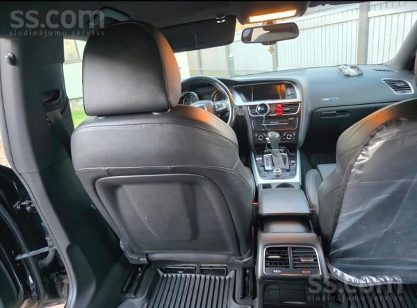Zils Audi A5 2011 Ventspils, ar dzinēja tilpumu 2.70 L un nobraukumu 369 tūkst. km par 8100 €, foto 3 vietnē AUTOMOTO.COM.LV