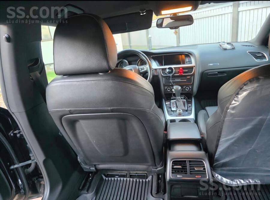 Zils Audi A5 2011 Ventspils, ar dzinēja tilpumu 2.70 L un nobraukumu 369 tūkst. km par 8100 €, foto 4 vietnē AUTOMOTO.COM.LV