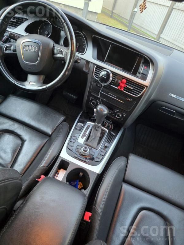 Zils Audi A5 2011 Ventspils, ar dzinēja tilpumu 2.70 L un nobraukumu 369 tūkst. km par 8100 €, foto 8 vietnē AUTOMOTO.COM.LV