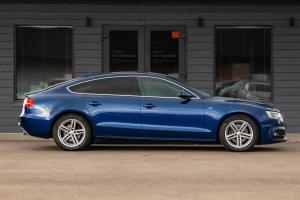 Blue Audi A5 2013 in Jelgava, with an engine capacity of 3.00 L and mileage of 240 thousand km for 15350 €, photo 7 on AUTOMOTO.COM.LV