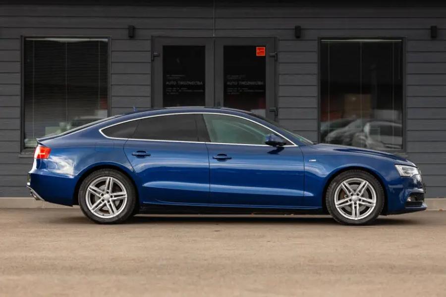 Blue Audi A5 2013 in Jelgava, with an engine capacity of 3.00 L and mileage of 240 thousand km for 15350 €, photo 7 on AUTOMOTO.COM.LV