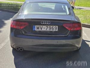 Blue Audi A5 2013 in Riga, with an engine capacity of 2.00 L and mileage of 266 thousand km for 9500 €, photo 4 on AUTOMOTO.COM.LV