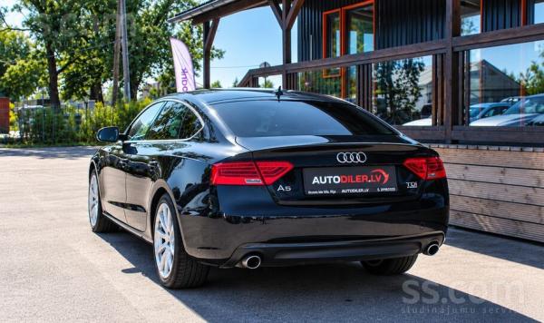 Blue Audi A5 2013 in Riga, with an engine capacity of 3.00 L and mileage of 0 thousand km for 9290 €, photo 6 on AUTOMOTO.COM.LV