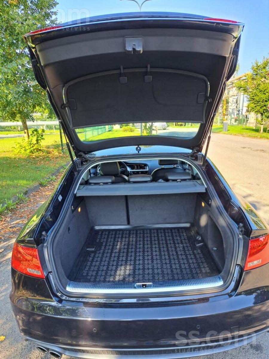 Blue Audi A5 2015 in Riga, with an engine capacity of 3.00 L and mileage of 206 thousand km for 11900 €, photo 10 on AUTOMOTO.COM.LV