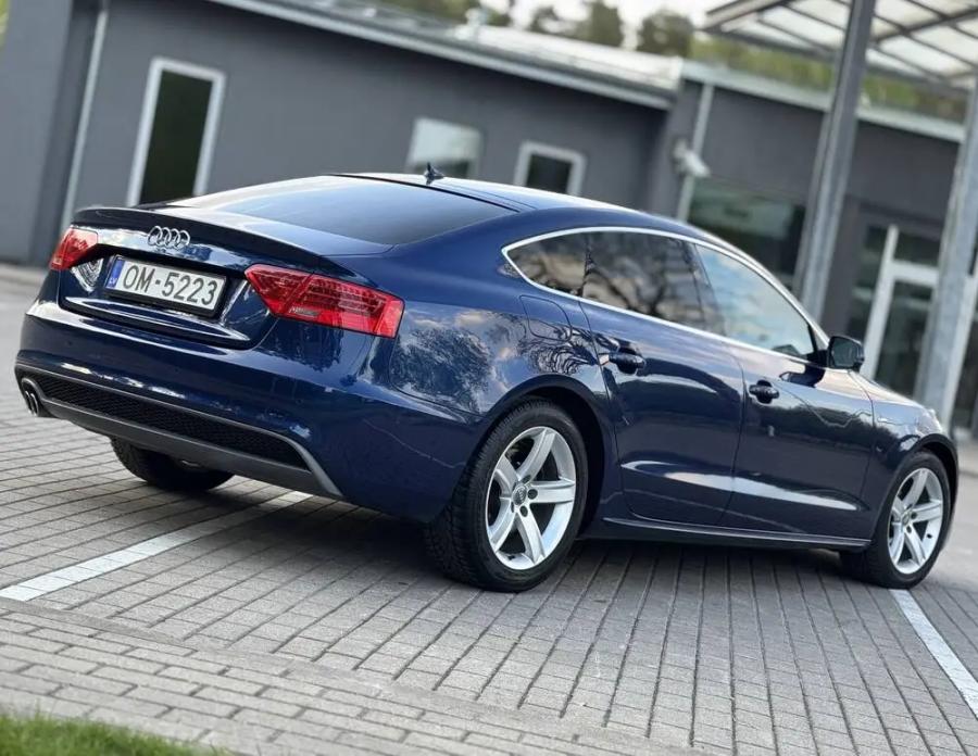 Blue Audi A5 2015 in Jurmala, with an engine capacity of 2.00 L and mileage of 241 thousand km for 5000 €, photo 3 on AUTOMOTO.COM.LV