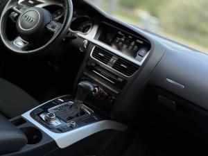Blue Audi A5 2015 in Jurmala, with an engine capacity of 2.00 L and mileage of 241 thousand km for 5000 €, photo 17 on AUTOMOTO.COM.LV