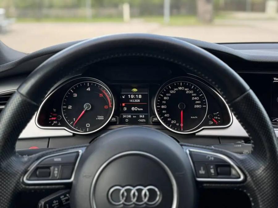 Blue Audi A5 2015 in Jurmala, with an engine capacity of 2.00 L and mileage of 241 thousand km for 5000 €, photo 24 on AUTOMOTO.COM.LV