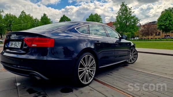 Blue Audi A5 2016 in Riga, with an engine capacity of 1.80 L and mileage of 154 thousand km for 16200 €, photo 4 on AUTOMOTO.COM.LV
