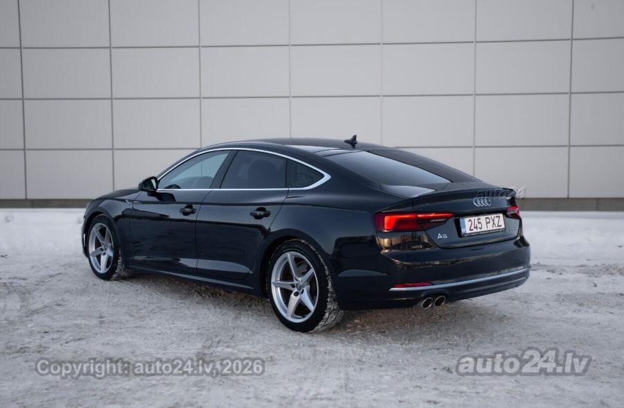Zils Audi A5 2017 Tartu, ar dzinēja tilpumu 3.00 L un nobraukumu 239 tūkst. km par 17500 €, foto 4 vietnē AUTOMOTO.COM.LV