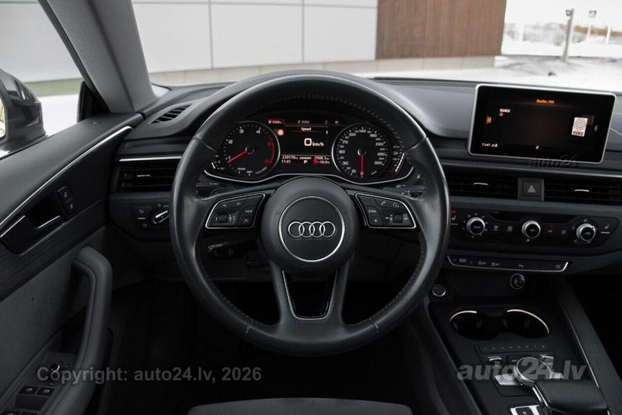 Zils Audi A5 2017 Tartu, ar dzinēja tilpumu 3.00 L un nobraukumu 239 tūkst. km par 17500 €, foto 10 vietnē AUTOMOTO.COM.LV