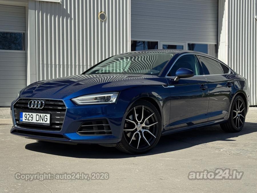 Zils Audi A5 2018 Tallina, ar dzinēja tilpumu 2.00 L un nobraukumu 212 tūkst. km par 22450 €, foto 1 vietnē AUTOMOTO.COM.LV