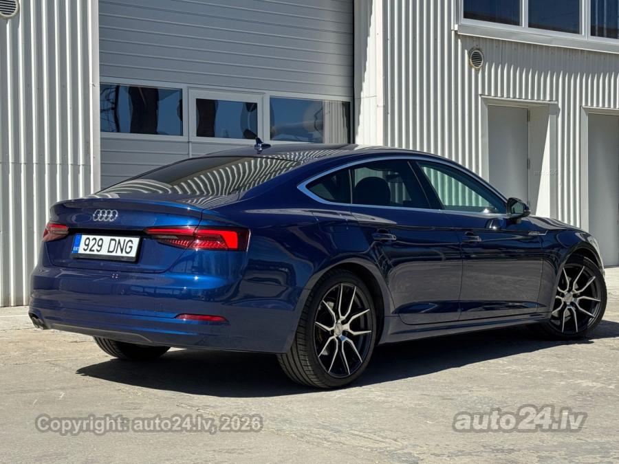 Zils Audi A5 2018 Tallina, ar dzinēja tilpumu 2.00 L un nobraukumu 212 tūkst. km par 22450 €, foto 5 vietnē AUTOMOTO.COM.LV