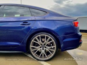 Blue Audi A5 2019 in Tallinn, with an engine capacity of 2.00 L and mileage of 184 thousand km for 23900 €, photo 6 on AUTOMOTO.COM.LV