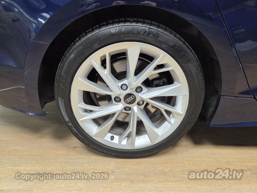 Blue Audi A5 2021 in Tallinn, with an engine capacity of 2.00 L and mileage of 79 thousand km for 28900 €, photo 23 on AUTOMOTO.COM.LV