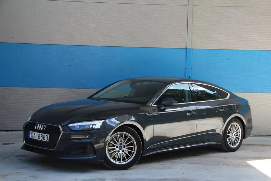 Blue Audi A5 2024 in Marupe, with an engine capacity of 2.00 L and mileage of 28 thousand km for 37650 €, photo 4 on AUTOMOTO.COM.LV