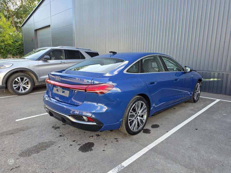 Blue Audi A5 2025 in Kaunas, with an engine capacity of 1.97 L and mileage of 12 thousand km for 24900 €, photo 3 on AUTOMOTO.COM.LV