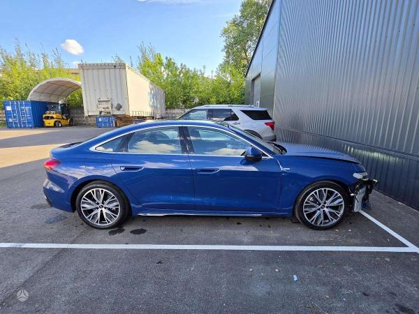 Blue Audi A5 2025 in Kaunas, with an engine capacity of 1.97 L and mileage of 12 thousand km for 24900 €, photo 5 on AUTOMOTO.COM.LV