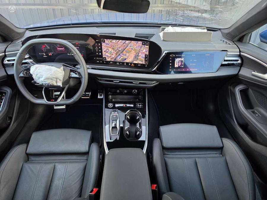 Blue Audi A5 2025 in Kaunas, with an engine capacity of 1.97 L and mileage of 12 thousand km for 24900 €, photo 25 on AUTOMOTO.COM.LV