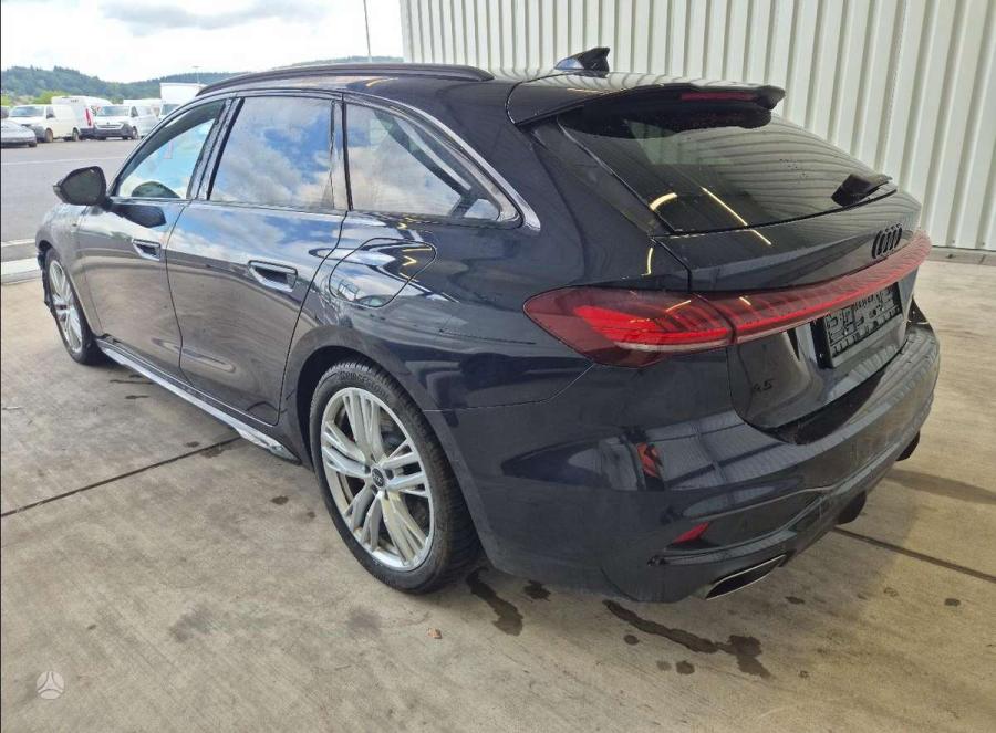 Zils Audi A5 2026 Klaipėda, ar dzinēja tilpumu 1.98 L un nobraukumu 9 tūkst. km par 11700 €, foto 3 vietnē AUTOMOTO.COM.LV