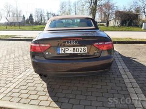 Brown Audi A5 2012 in Ventspils, with an engine capacity of 2.00 L and mileage of 222 thousand km for 10700 €, photo 13 on AUTOMOTO.COM.LV