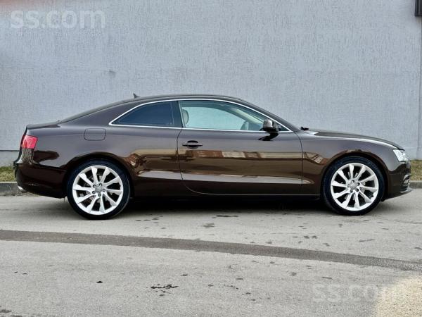 Brown Audi A5 2012 in Jelgava, with an engine capacity of 3.00 L and mileage of 0 thousand km for 9750 €, photo 5 on AUTOMOTO.COM.LV