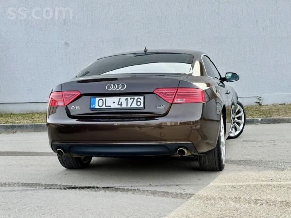 Brūns Audi A5 2012 Jelgava, ar dzinēja tilpumu 3.00 L un nobraukumu 0 tūkst. km par 9750 €, foto 7 vietnē AUTOMOTO.COM.LV