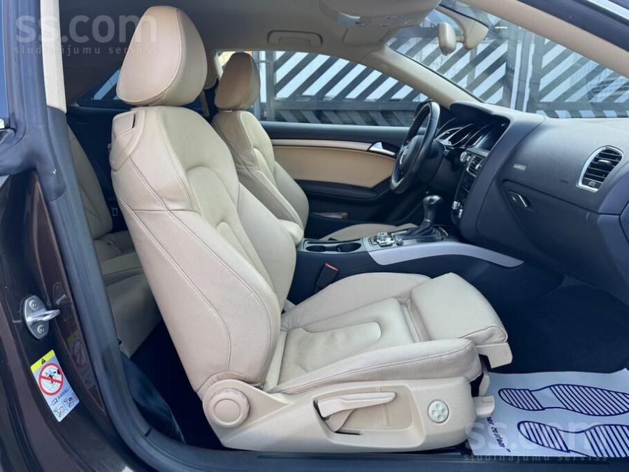 Brown Audi A5 2012 in Jelgava, with an engine capacity of 3.00 L and mileage of 0 thousand km for 9750 €, photo 14 on AUTOMOTO.COM.LV