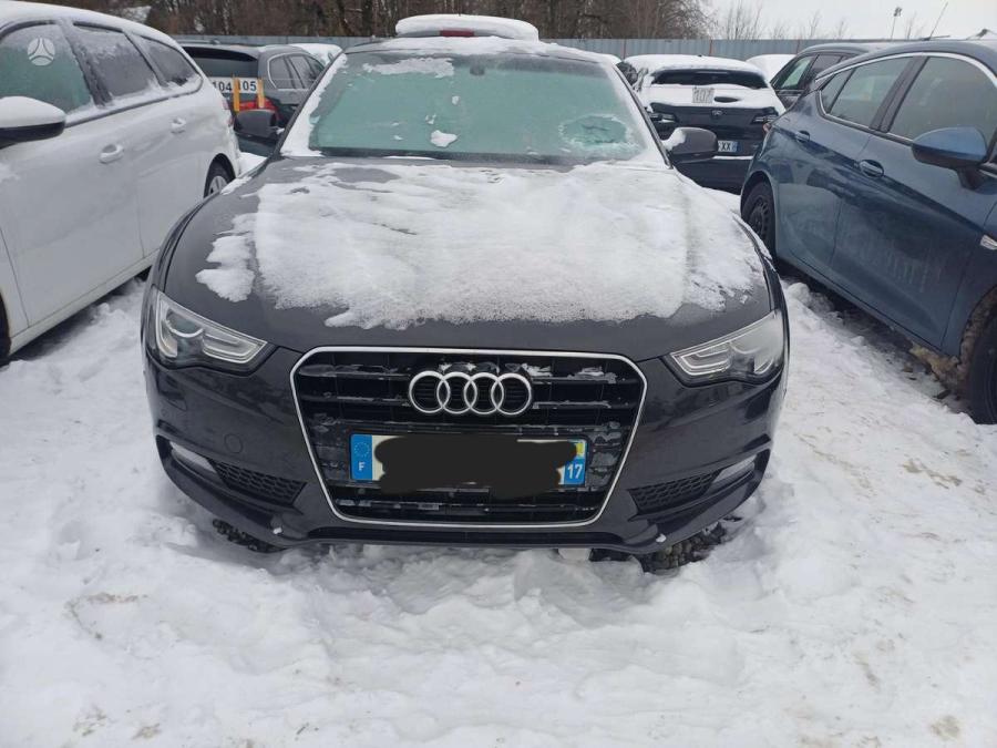 Brown Audi A5 2013 in Taurage, with an engine capacity of 2.00 L and mileage of 300 thousand km for 8100 €, photo 1 on AUTOMOTO.COM.LV