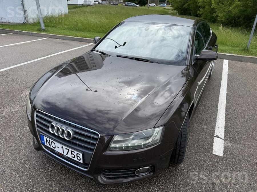 Brown Audi A5 2011 in Daugavpils, with an engine capacity of 2.70 L and mileage of 256 thousand km for 8700 €, photo 3 on AUTOMOTO.COM.LV