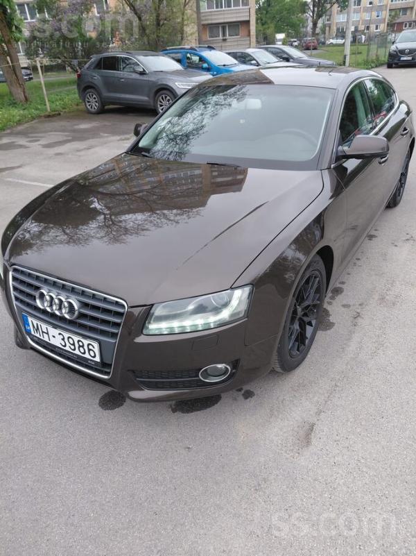 Brown Audi A5 2011 in Riga, with an engine capacity of 2.00 L and mileage of 335 thousand km for 6700 €, photo 8 on AUTOMOTO.COM.LV