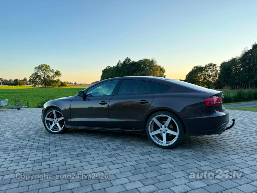 Brūns Audi A5 2011 Rakvere, ar dzinēja tilpumu 3.00 L un nobraukumu 350 tūkst. km par 8900 €, foto 4 vietnē AUTOMOTO.COM.LV