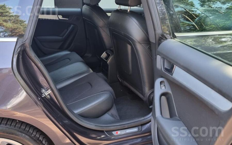 Brūns Audi A5 2011 Rīga, ar dzinēja tilpumu 3.00 L un nobraukumu 307 tūkst. km par 7750 €, foto 17 vietnē AUTOMOTO.COM.LV
