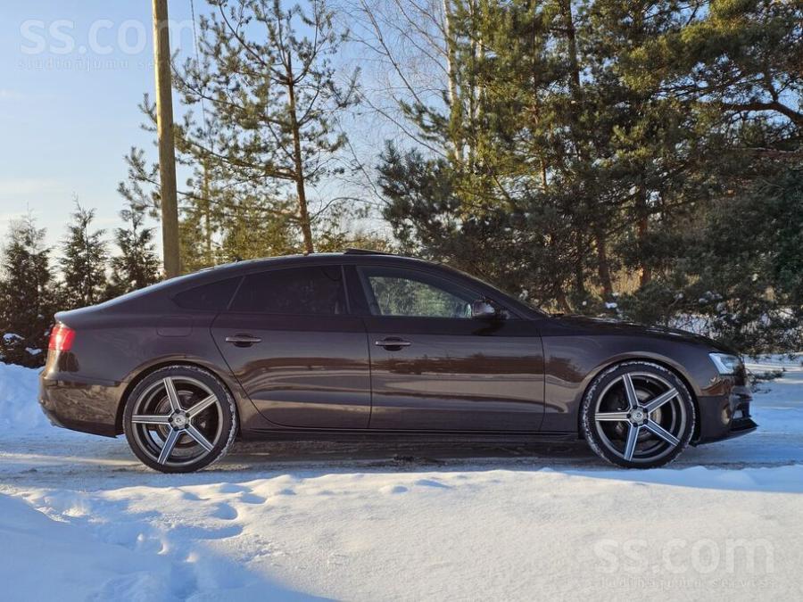 Brown Audi A5 2012 in Riga, with an engine capacity of 3.00 L and mileage of 276 thousand km for 12999 €, photo 16 on AUTOMOTO.COM.LV