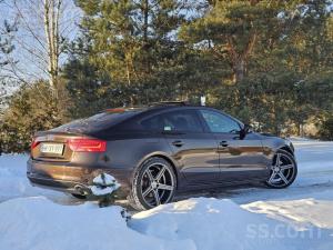Brown Audi A5 2012 in Riga, with an engine capacity of 3.00 L and mileage of 276 thousand km for 12999 €, photo 18 on AUTOMOTO.COM.LV