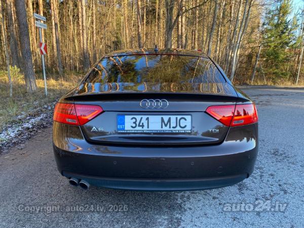 Brown Audi A5 2013 in Tartu, with an engine capacity of 2.00 L and mileage of 181 thousand km for 11999 €, photo 8 on AUTOMOTO.COM.LV