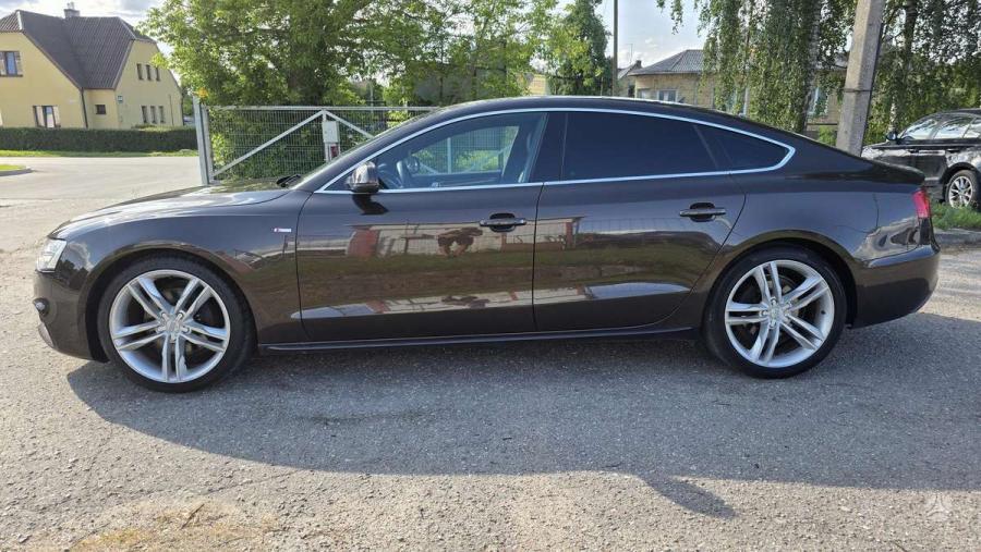 Brūns Audi A5 2013 Šauļi, ar dzinēja tilpumu 3.00 L un nobraukumu 279 tūkst. km par 9750 €, foto 3 vietnē AUTOMOTO.COM.LV